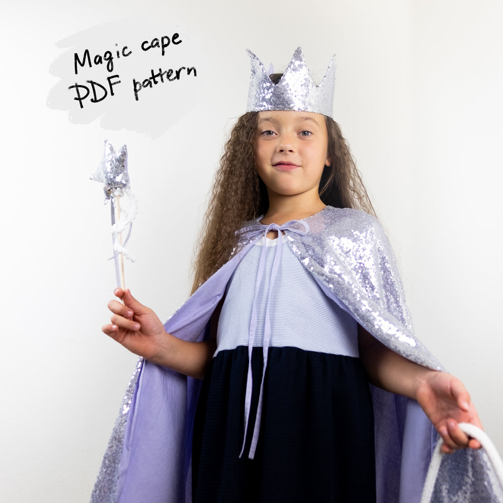 Magic Cape Pattern, DIY kids cloak | mrsjun.com