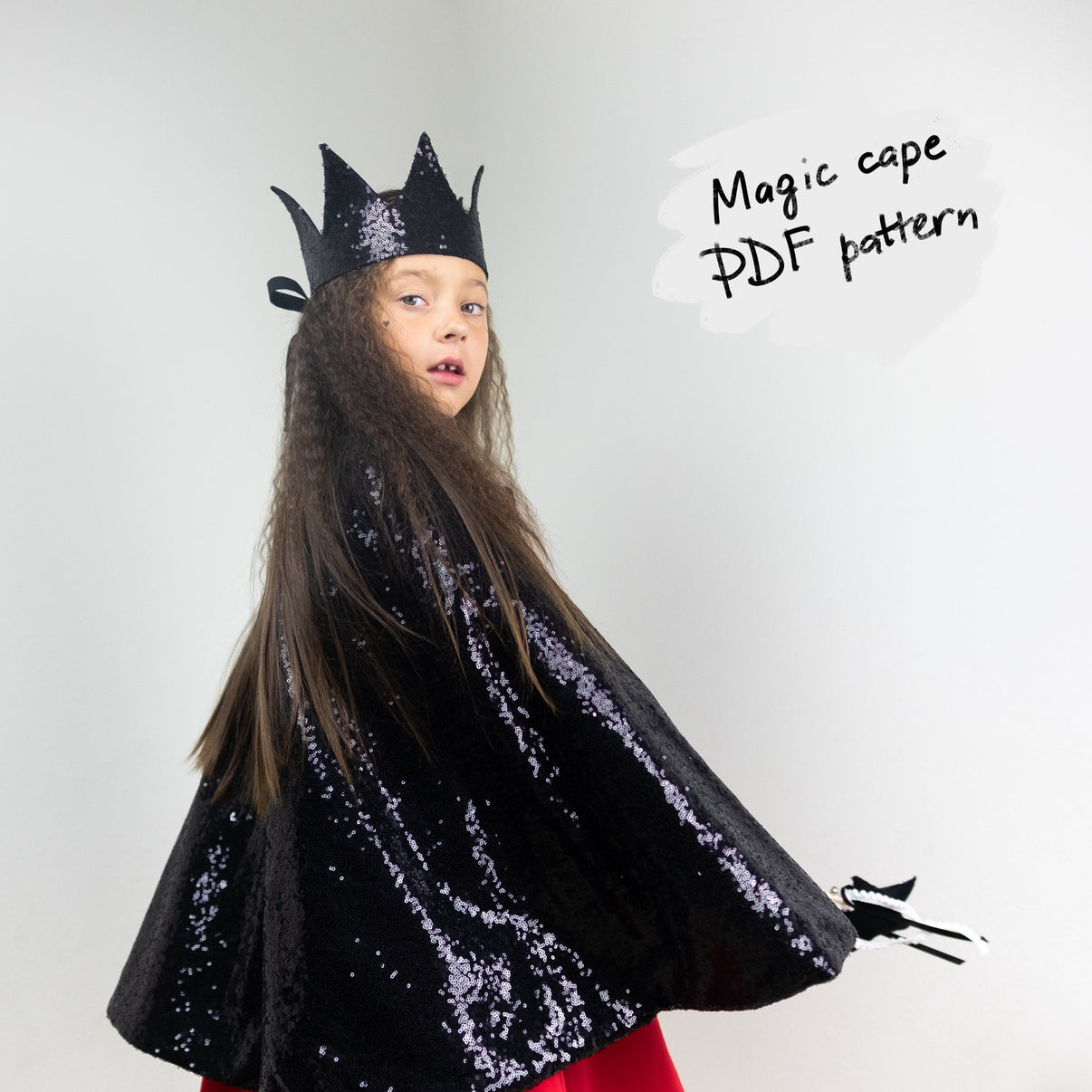 Magic Cape Pattern, DIY kids cloak | mrsjun.com